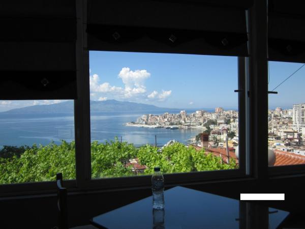 Guest House And Tavern Leo - Sarandë