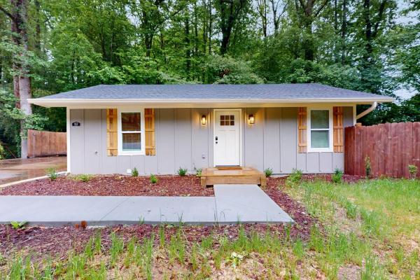 Cc Cottage - Clayton, GA