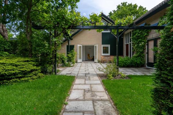 Hello Zeeland - Holidayhome Beukenlaan 4 - Zoutelande