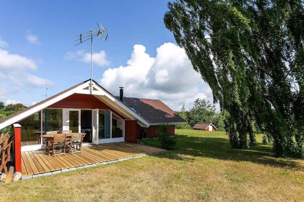 Lovely Summer House In A Town-close Location - Ebeltoft