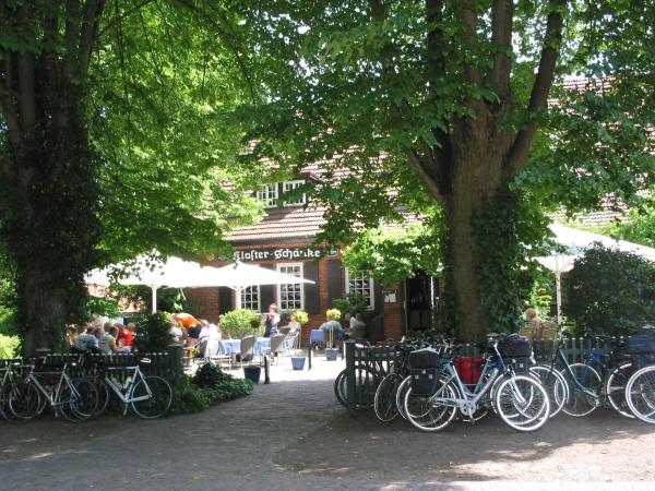 Klosterschänke Hude Hotel Ferienwohnungen Restaurant Café - Hude