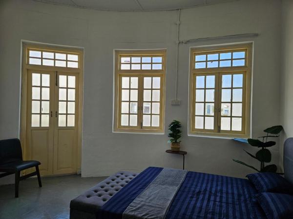 Private Room Kita Hostel - Batu Ferringhi