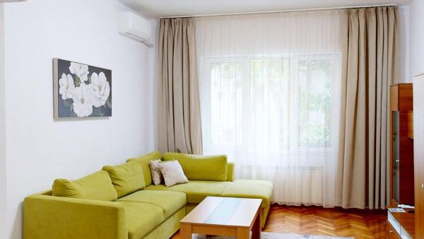 The Green Apartment In The Heart Of Old Sofia 1bdr - Sofia