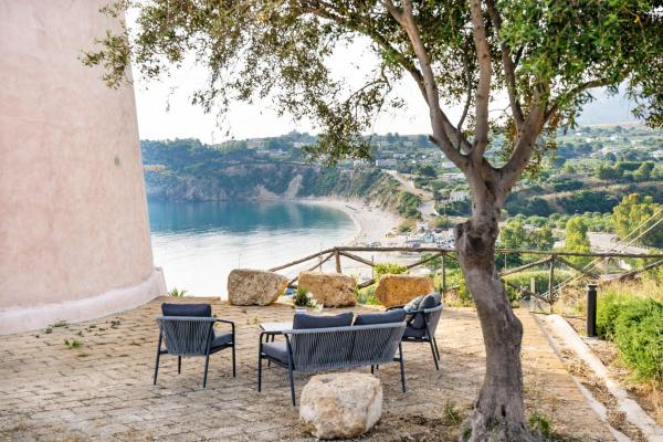 Torre Lanza Di Guidaloca By Domusicily - Scopello, Italy