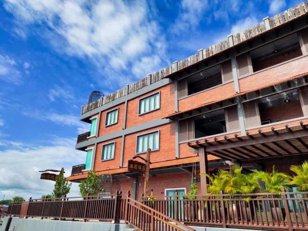 Capital O 91170 Kurau Bay Hotel - Kuala Kurau