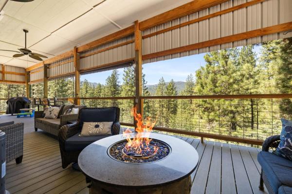 Peaceful Boise Retreat 3br With Cozy Deck - Idaho City, ID