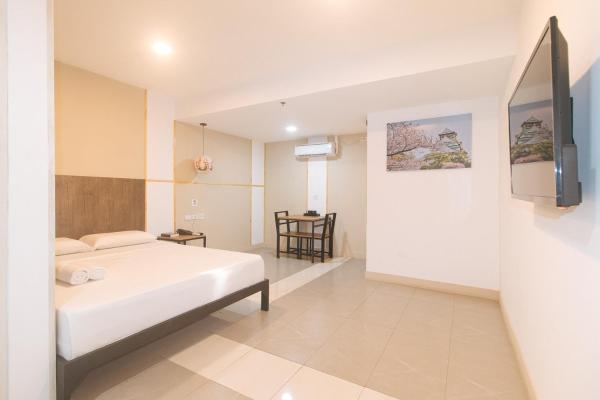 Maine Residences Tramo Near Naia Terminal - Makati