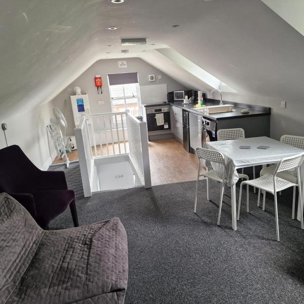 1st Floor Riverview Duplex Flat With Parking - Norwich