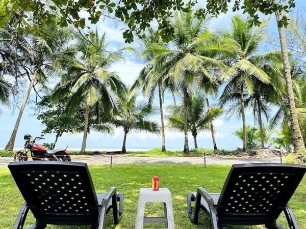 Lynn De Mar Azul, Beachfront - Esterillos Este