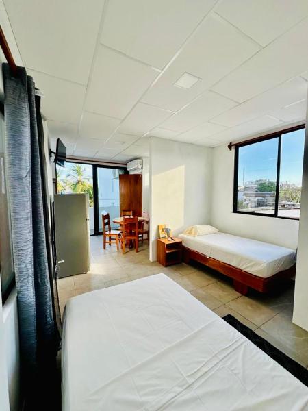 Casa Familiar Con Vista Bahia Y Terraza - Galápagos Islands