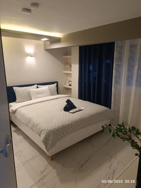 Athina&andrea's Home2 - Thessaloniki Airport Makedonia (SKG)