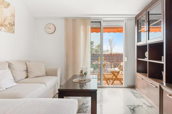Top Floor Fuengirola Park Apartment - Fuengirola