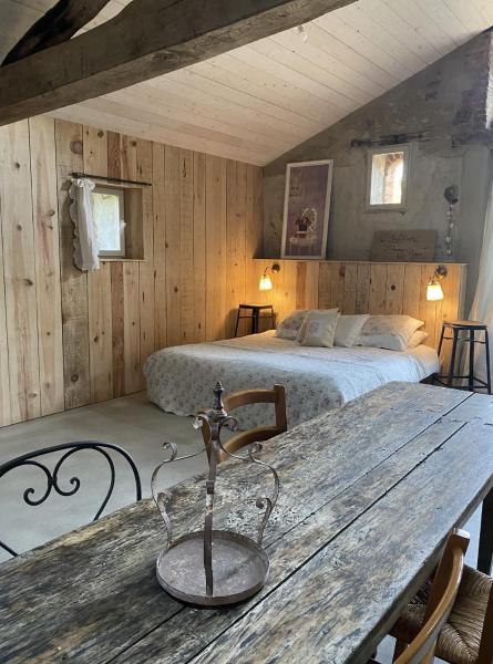 Le Logis De La Grange Aux Gîtes De L'etang Des Noues, - Maine-et-Loire