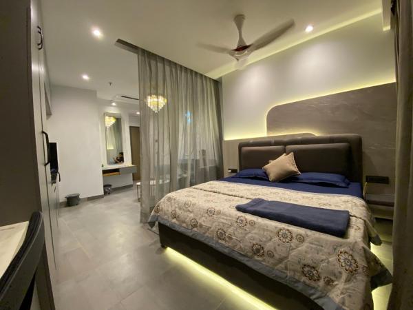 Silverline Studio - New Delhi