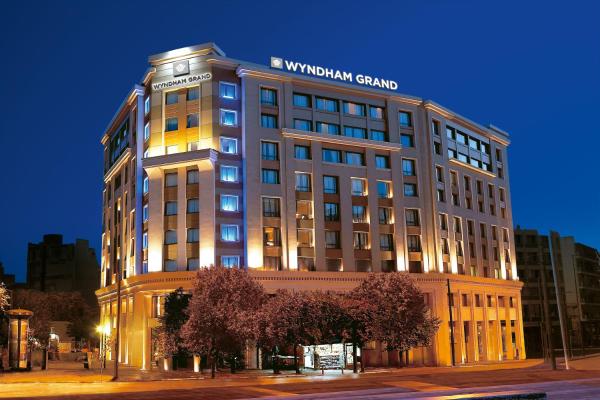 Zeus Essence Wyndham Athens Residence - Athens