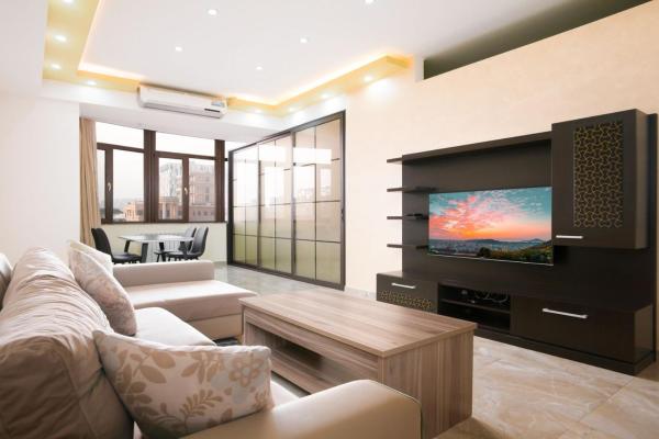 Stylish 2 Bedroom! Heart Of City - Armenia
