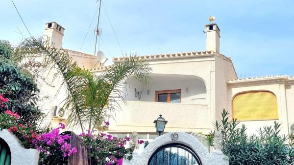 Jazmines Apartment With Flexible Check-in - Villamartin