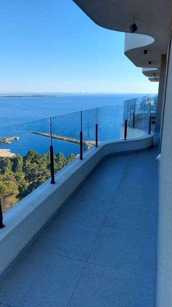 Driton's Apartments - Shëngjin