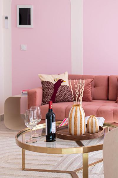 Rosa Vida - Retro Chic - Cannes