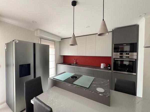 Ania - Plage Hawaii - Menton