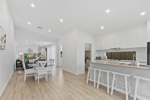 Brand New Beach House - The Entrance