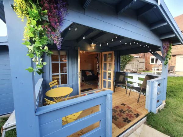 Blue Haven Studio Lodge - Bromley