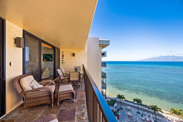 Magical Oceanfront 7th Floor Suite 2-bed 2-bath - Maui, HI