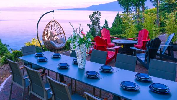 Beaver Beach Vacation Home - サンシャイン・コースト・リージョナル・ディストリクト