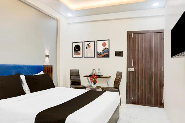 Super Townhouse Oak Hinjewadi Corporate Stays - Pune