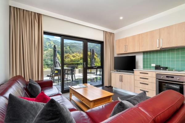 Lantern 13 - Deluxe Terrace - Charlotte Pass