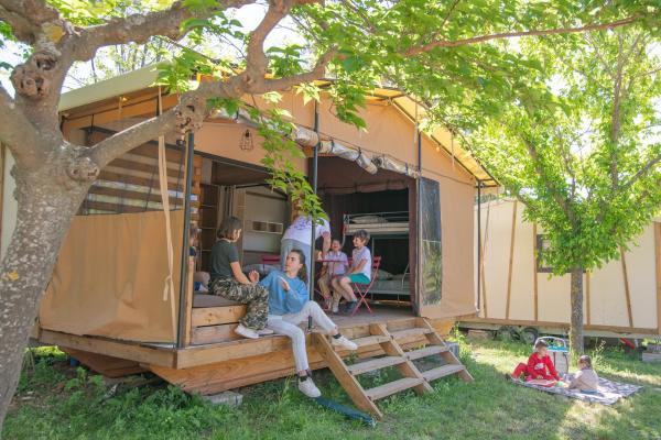 Camping Onlycamp Les Vailhés - Le Bosc