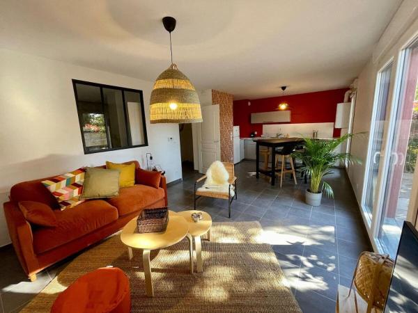 Le Loft De Genas - La Cabane - Aéroport de Lyon-Saint Exupéry (LYS)