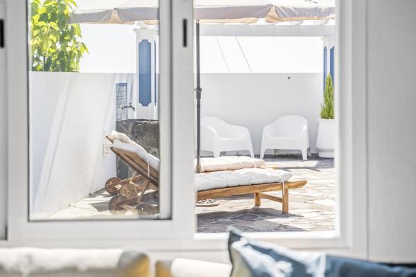 Blue House - By Wehostmadeira - Ponta do Sol