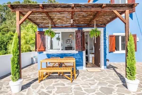 Blue House - By Wehostmadeira - Ponta do Sol