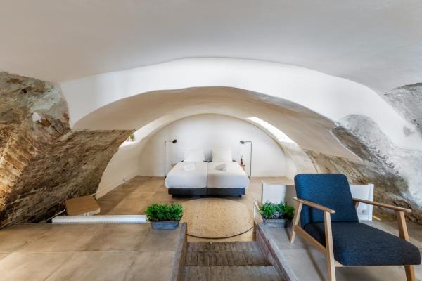 Unique Underground Hotel In Utrecht City Center - Utrecht, Países Bajos