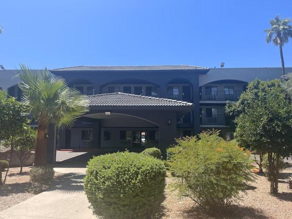 Ocotillo Apartments & Hotel - Phoenix, AZ
