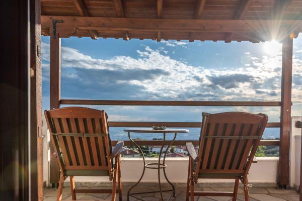 Petrichor Houses - Волос