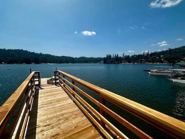 Camp Bass-boat Dock-lake Front-sleeps 10 - North Fork, CA
