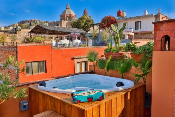 Live In The Historical Downtown! - San Miguel de Allende