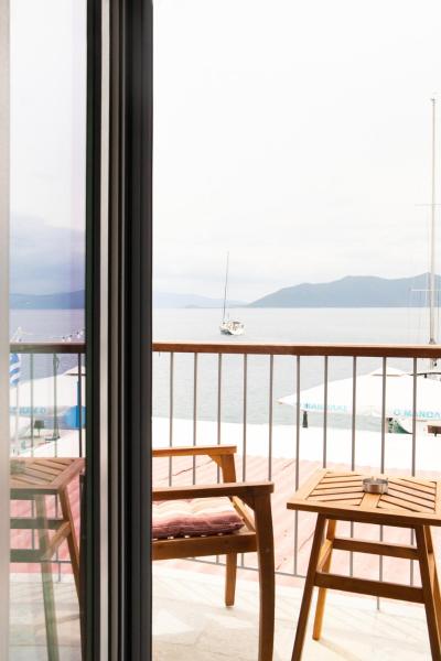 Selana Trikerisuites - Greece