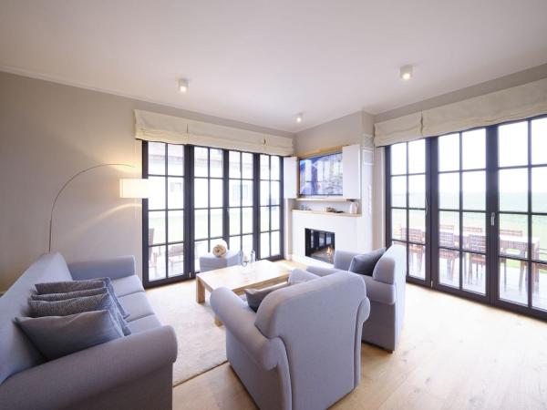 Reetland Am Meer - Luxusplus Reetdachvilla Mit 4 Schlafzimmern, Sauna Und Kamin G13 - Hiddensee