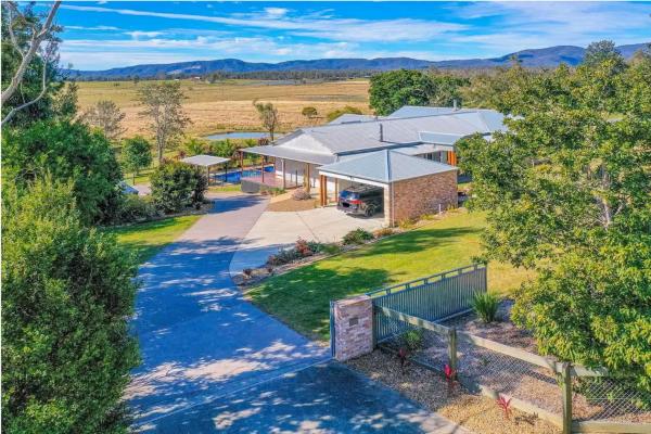 Riverbend Ranch Tamborine - Gold Coast