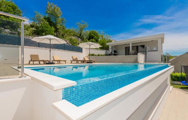 Villa Rusula -Makarska By Villas Guide - Baška Voda