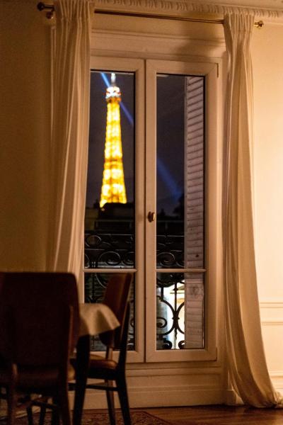 Eiffel Tower View Rose, Apartment #1 - Tour Eiffel - Paris