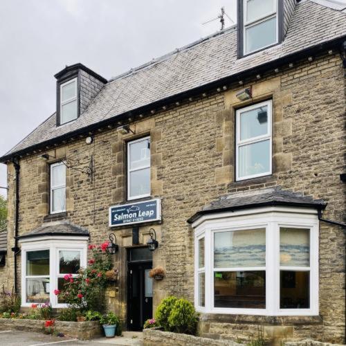 Salmon Leap Hotel - Staithes