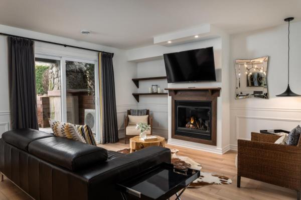 Luxurious Ski-in Ski-out Condo In Saint-sauveur - Saint-Sauveur