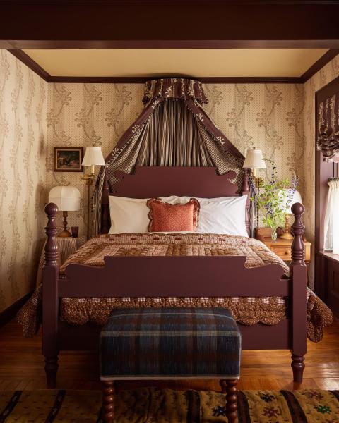 Six Bells Countryside Inn - Hyde Park, NY