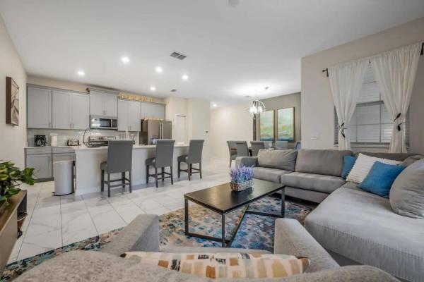 Casa Moderna Com Piscina Privativa - Davenport, FL