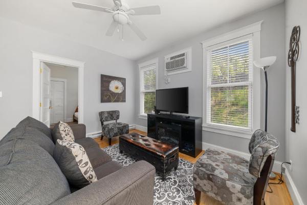 The Cattail - 26 Meadowview - Prince Edward