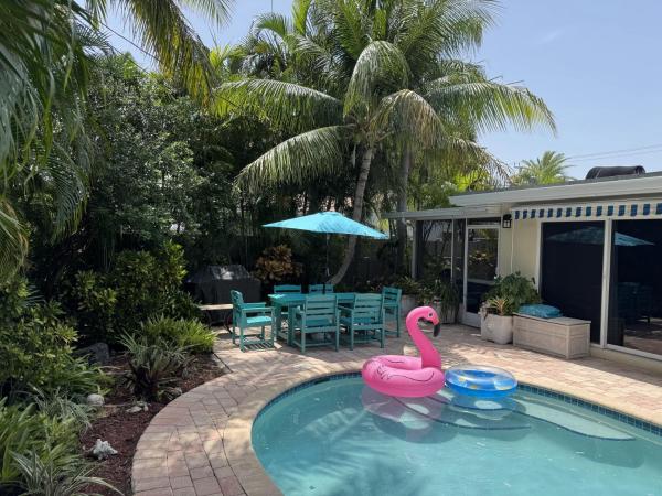 Tropical Dream Heated Pool House - Pompano Beach, FL